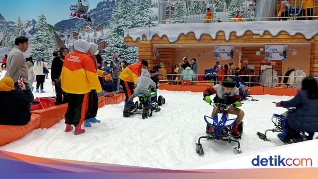3 Wahana Seru Liburan Keluarga hanya Ada di Trans Snow World Makassar
