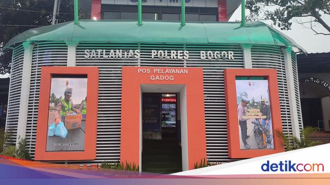 Ada 'Stadion Pakansari' Mini di Simpang Gadog Puncak, Bisa Dipakai ...