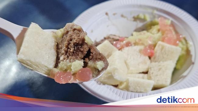 Es Puter Cong Lik, Dessert Legendaris di Semarang yang Sayang Dilewatkan