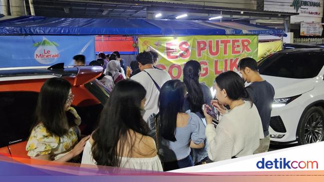 Es Puter Cong Lik, Dessert Legendaris di Semarang yang Sayang Dilewatkan