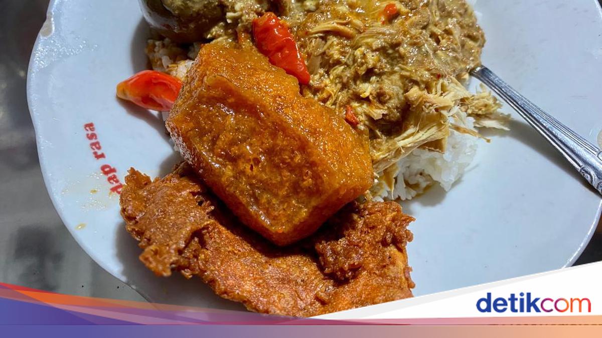 5 Gudeg Terkenal di Jogja Ini Rasanya Gurih Medhok Mantap
