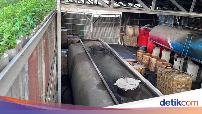 Cerita Lurah soal Gudang Solar Diduga Milik AKBP Achiruddin: Tak Pernah ... Cerita Lurah soal Gudang Solar Diduga Milik AKBP Achiruddin: Tak Pernah ...