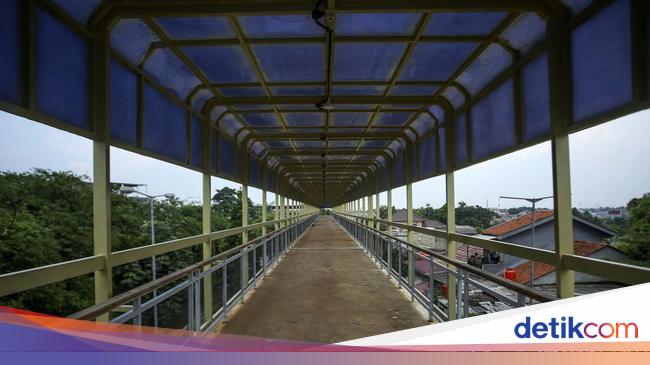 Pembangunan Skybridge Stasiun Bojonggede Rampung, tapi Belum Bisa Digunakan
