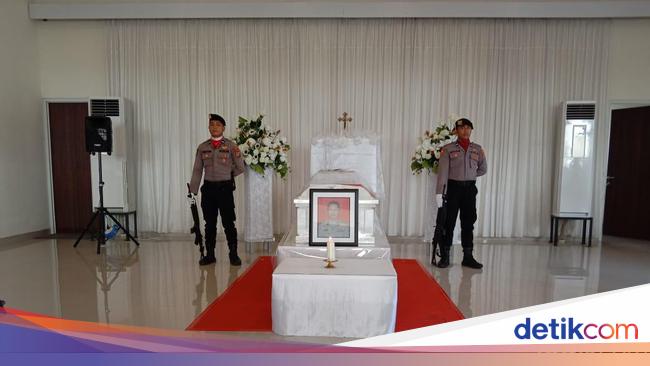 Sosok Kasat Narkoba AKBP Buddy Tewas di Rel KA di Mata Keluarga