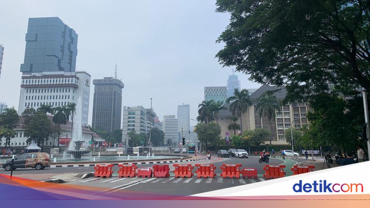 Ada Demo Buruh, Jalan Merdeka Barat Arah Istana Ditutup
