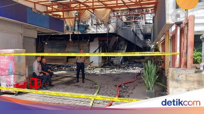 Posko Pengaduan Korban Kebakaran Malang Plaza Dibuka di Balai Kota