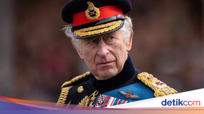 Ada Tradisi Apa Saja dalam Penobatan Raja Inggris? Charles III akan ...