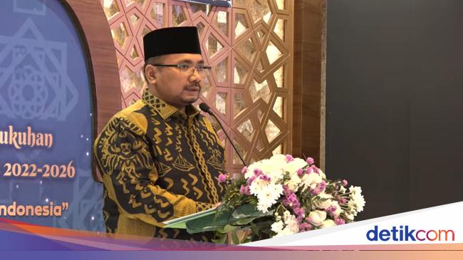 Menag Minta Cek Rekam Jejak Capres: Jangan Pilih yang Pernah Pecah ... Menag Minta Cek Rekam Jejak Capres: Jangan Pilih yang Pernah Pecah ...