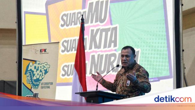 Firli Bahuri di Aceh, Bagaimana Nasib Pemeriksaan Etiknya di Dewas? Firli Bahuri di Aceh, Bagaimana Nasib Pemeriksaan Etiknya di Dewas?