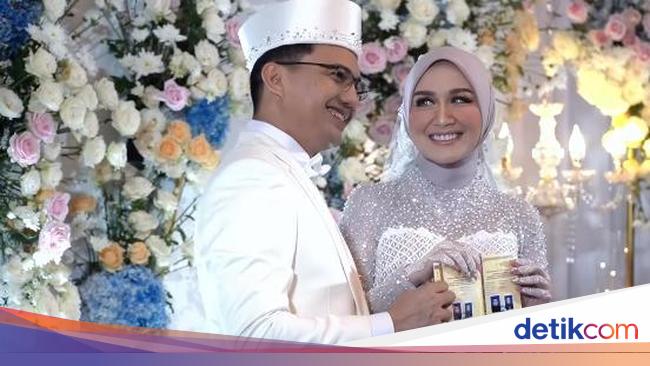 Nasib Mujur Sahrul Gunawan di Bandung: Jadi Wabup Dapat Istri Nasib Mujur Sahrul Gunawan di Bandung: Jadi Wabup Dapat Istri