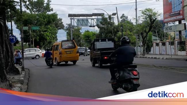 Awas, Ada Kabel Melintang di Badan Jalan S Parman Medan!
