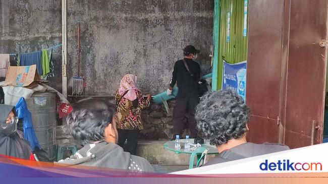 Mayat Dicor di Depot Air Isi Ulang Semarang Diidentifikasi, Ini Dugaan ... Mayat Dicor di Depot Air Isi Ulang Semarang Diidentifikasi, Ini Dugaan ...