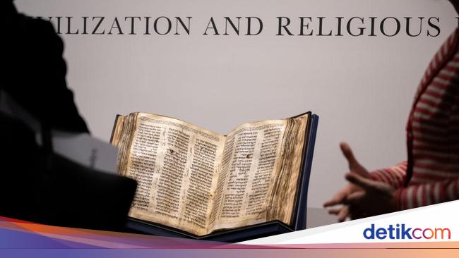 Wah! Alkitab Tertua di Dunia Laku Rp 567 Miliar di New York