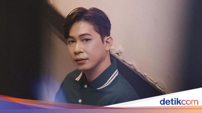 Dari Suka Cover K-Pop, Teddy Lee Kini Punya Lagu Sendiri