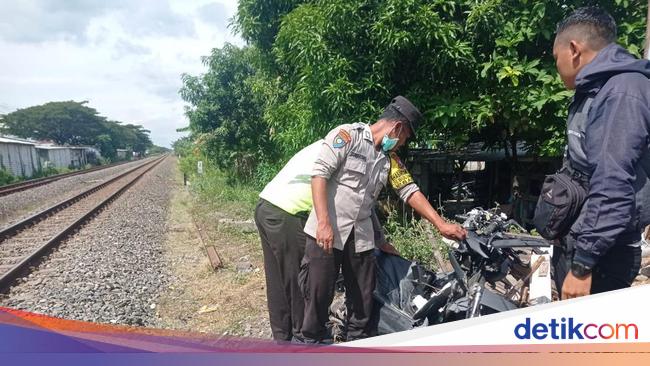 Pemotor di Lamongan Tewas Tertabrak Kereta Usai Hadiri Acara Mantenan