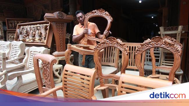 Mengenal Kayu Jati: Ciri, Jenis, Kelebihan, dan Kekurangannya Mengenal Kayu Jati: Ciri, Jenis, Kelebihan, dan Kekurangannya