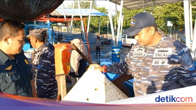 Kapal Nelayan Tenggelam di Perairan Banyuwangi, 7 ABK Hilang