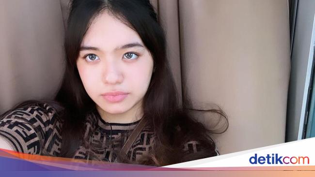 5 Potret Lovely Maria yang Kesal Dibilang Adik Angel Karamoy