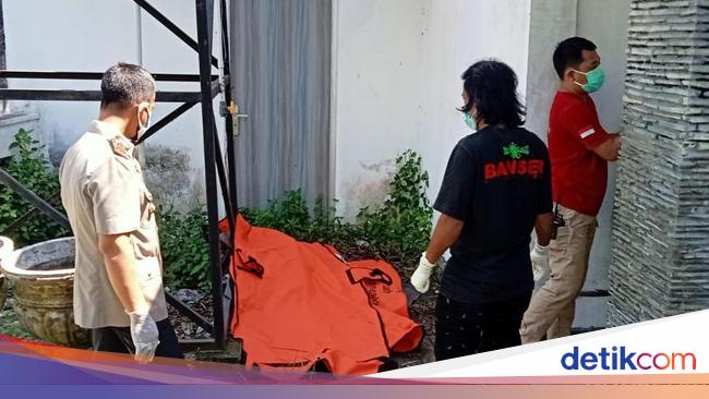 Mayat Membusuk Ditemukan di Samping Kantor Kecamatan Delanggu Klaten Mayat Membusuk Ditemukan di Samping Kantor Kecamatan Delanggu Klaten