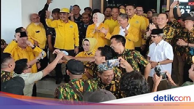 Viral, Golkar Sumsel Sawer Uang Usai Daftarkan Bacaleg ke KPU