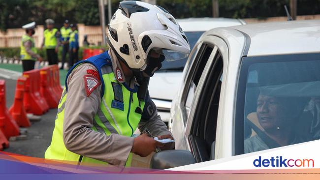 Aturan Baru Tilang Manual 2023 dan Daftar Sasaran Pelanggarannya