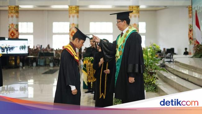 UIN Raden Intan Lampung Wisuda Doktor Non Muslim, Begini Kata Rektor UIN Raden Intan Lampung Wisuda Doktor Non Muslim, Begini Kata Rektor