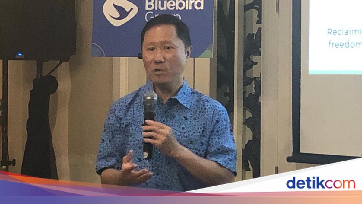 Viral Bos Blue Bird Nyamar Jadi Sopir Taksi: 2 Orderan Kelewat