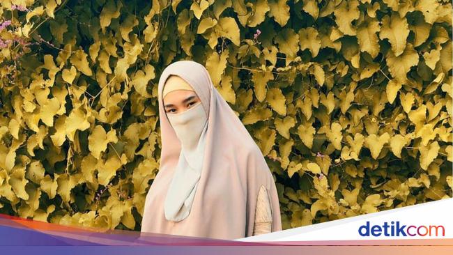 9 Foto Transformasi Inara Rusli yang Buka Cadar, Kini Tampil Berhijab Syar'i