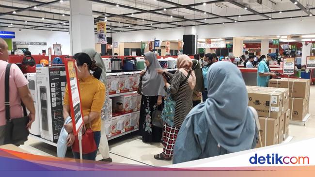 Ini Nih Produk yang Banyak Diborong Pembeli Selama Transmart Full Day Sale