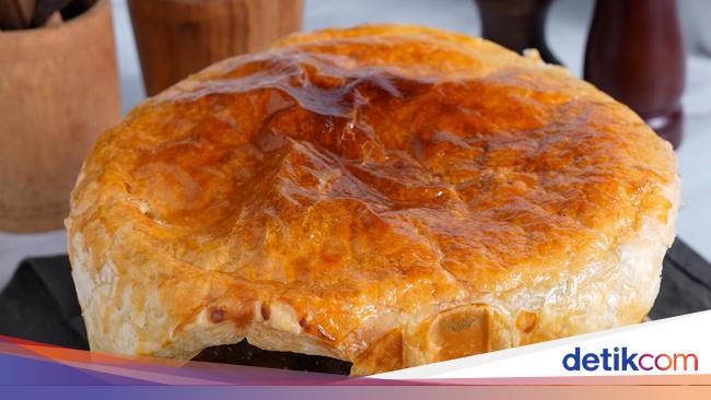 Resep Beef Zuppa Soup, Gurih Berempah dengan Puff Pastry Renyah