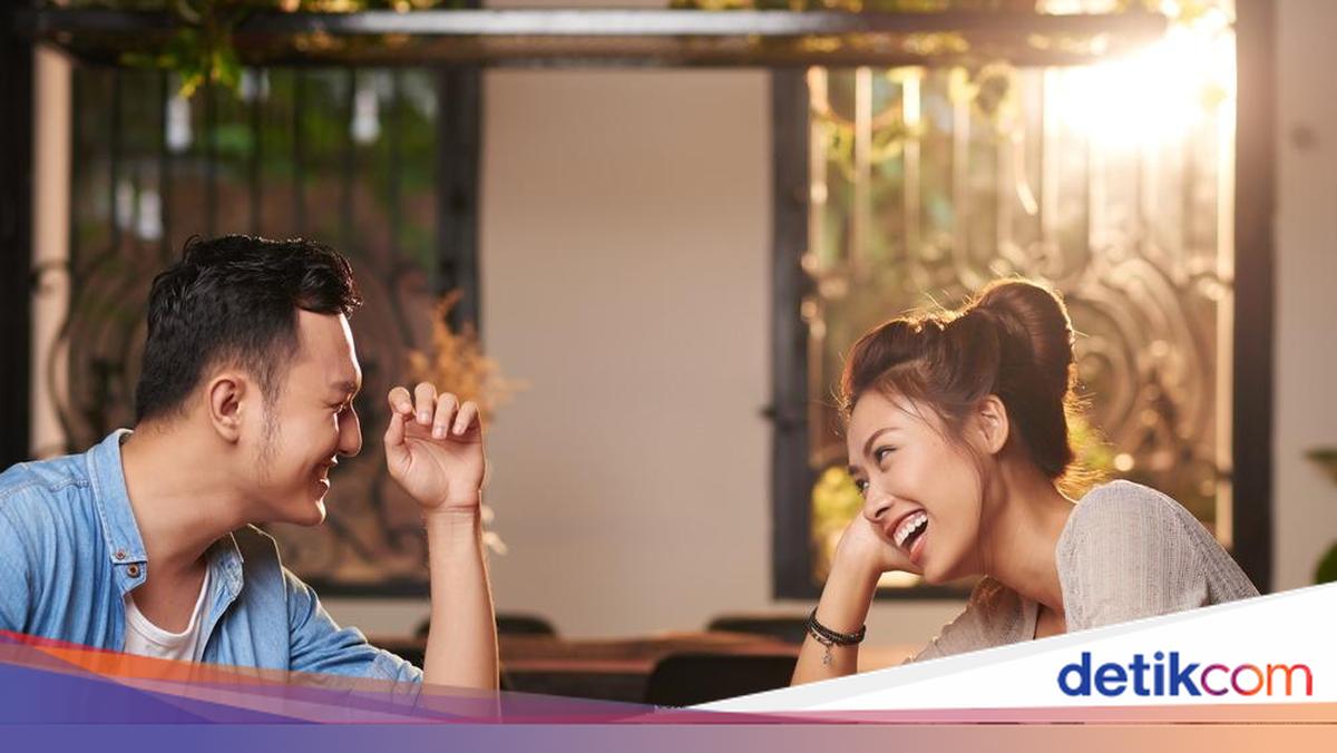 90 Contoh Deep Talk dengan Pacar, Bikin Hubungan Makin Mesra!
