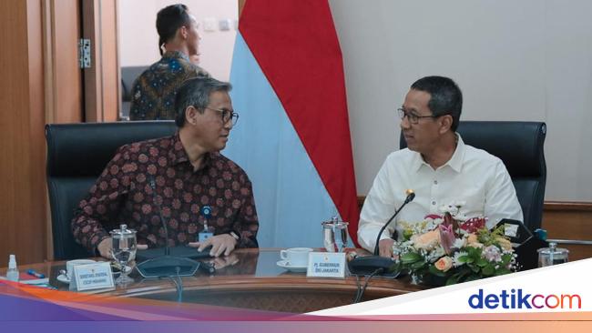 Bertemu Sekjen Kemlu, Heru Bahas Rute Jalan Delegasi KTT ASEAN di Jakarta Bertemu Sekjen Kemlu, Heru Bahas Rute Jalan Delegasi KTT ASEAN di Jakarta