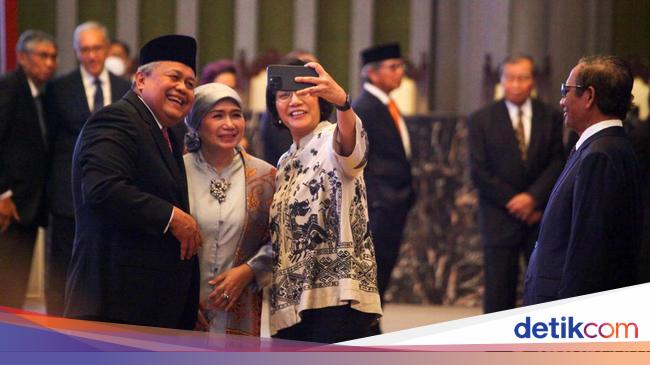 Sri Mulyani Kasih Pesan Ini ke Perry Warjiyo yang Jadi Gubernur BI Lagi