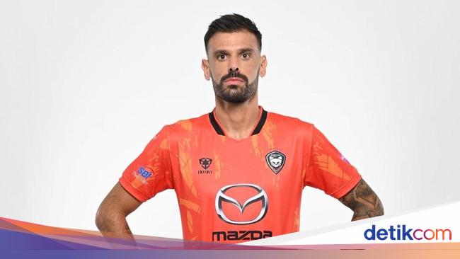 Tyronne Gustavo Bakal Beda Nasib dengan Belencoso di Persib? Tyronne Gustavo Bakal Beda Nasib dengan Belencoso di Persib?
