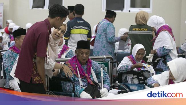 Termasuk yang Viral 'Kangen' Ayam, Jemaah Haji RI Banyak yang Demensia Termasuk yang Viral 'Kangen' Ayam, Jemaah Haji RI Banyak yang Demensia