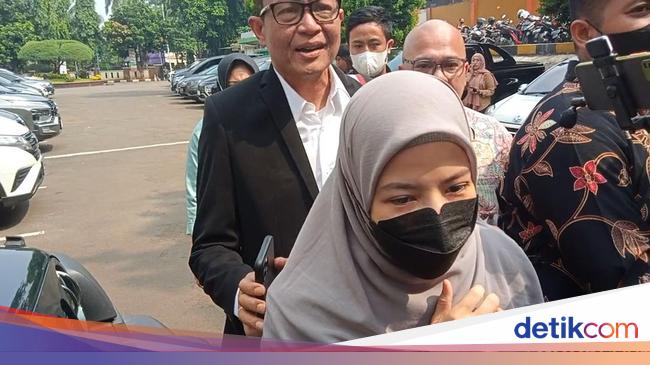 Natasha Rizki Ungkap Sifat Asli Desta saat Bersama Keluarga
