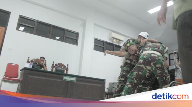 Momen 2 Oknum TNI Divonis Penjara Seumur Hidup gegara Bawa 75 Kg Sabu