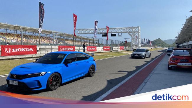 Dijual Rp 1,39 Miliar, Siapa Pembeli Civic Type R?