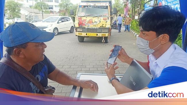Catat! Mulai Besok Beli Solar Subsidi Wajib Tunjukkan QR Code