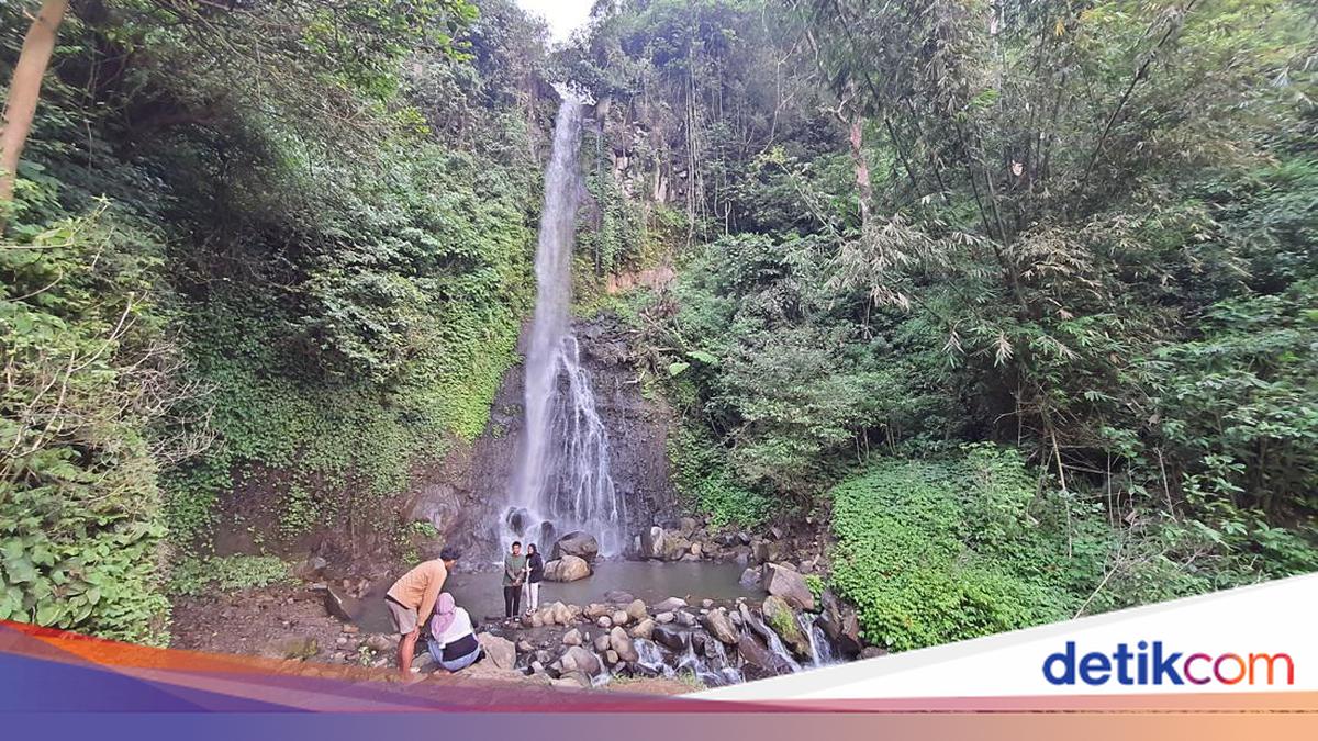Air Terjun Watu Gedek, Hidden Gem Lereng Welirang Cocok Healing Long ...
