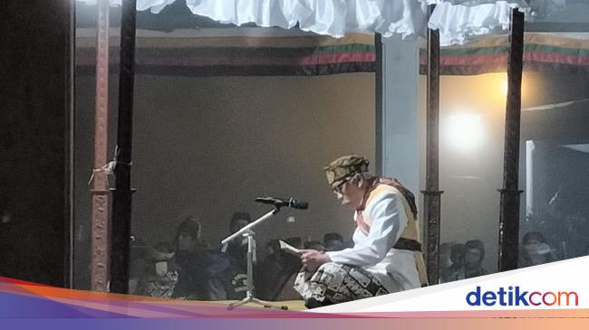 5 Upacara Adat di Jawa Timur Mulai dari Yadnya Kasada hingga Kebo-keboan