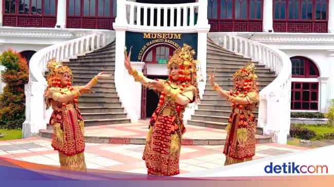 7 Lagu Daerah Sumatera Selatan Beserta Lirik dan Maknanya