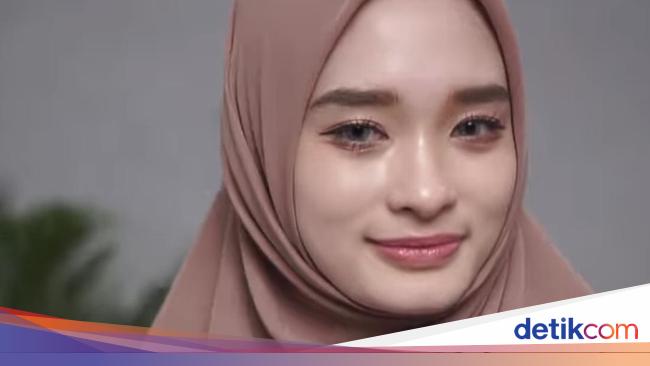 Pamer Foto Lawas Tanpa Hijab, Inara Rusli Dikritik Netizen
