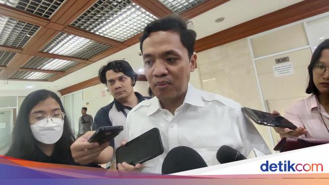 Puluhan Anggota TNI ke Polrestabes Medan, Komisi III DPR: Tak Boleh Intervensi
