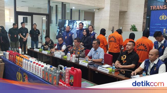 Sindikat Pemalsu Oli Kendaraan di Jatim Punya Laboratorium Sendiri