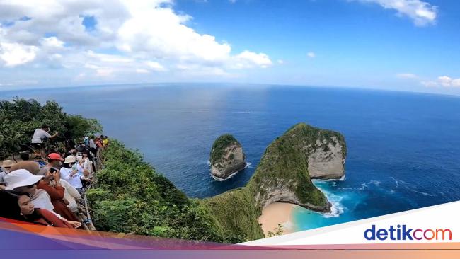 10 Fakta Menarik Pantai Kelingking, Berbahaya tapi Paling Populer ...