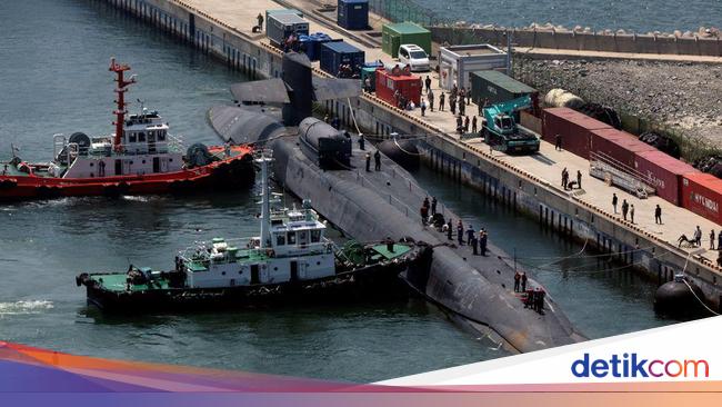 Kapal Selam Nuklir AS Berlabuh di Korsel, Ada Apa? Kapal Selam Nuklir AS Berlabuh di Korsel, Ada Apa?