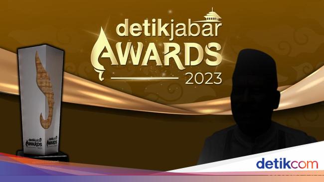 Apresiasi untuk Semangat dan Dedikasi Pak Haji di detikJabar Awards