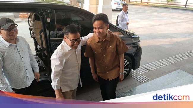 Sore-sore Cak Imin Temui Gibran di Loji Gandrung, Bahas Apa?