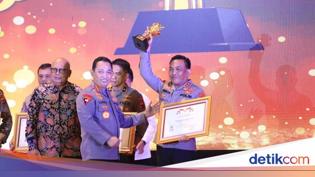 Polda Sumut Raih Penghargaan Polda Terbaik di Kompolnas Award 2023
